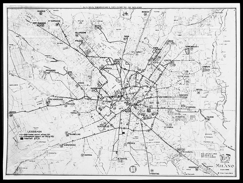 Riproduzione della pianta di Milano con la rete tranviari...